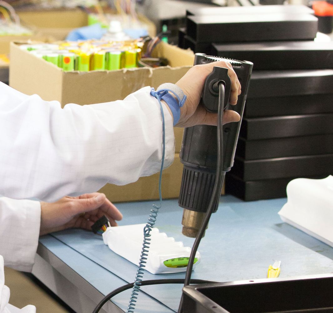 Unveiling the steps of custom battery and charger manufacturing - UK ...